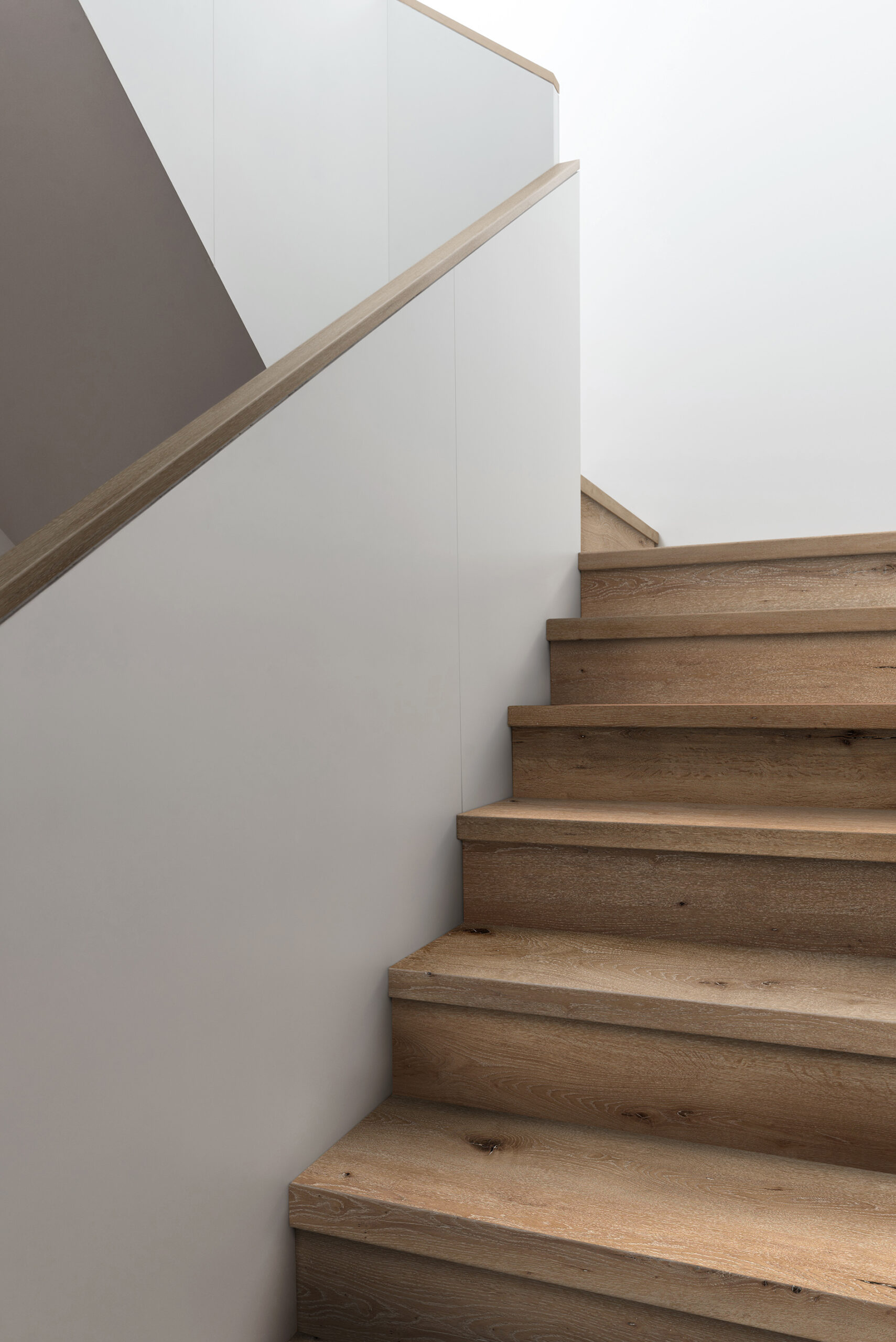 COREtec® Floors lanceert met Stairs eigen trappencollectie | www ...